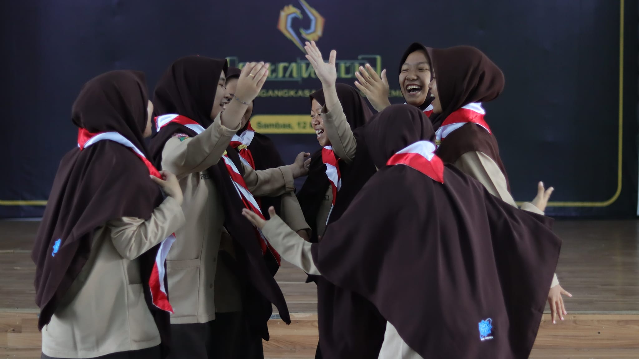 Upacara Peringatan Hari Pramuka ke-63 di MAN Insan Cendekia Sambas ...